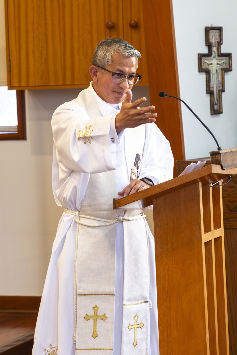 Commissioning of Fr Anthony – Kotara Anglican